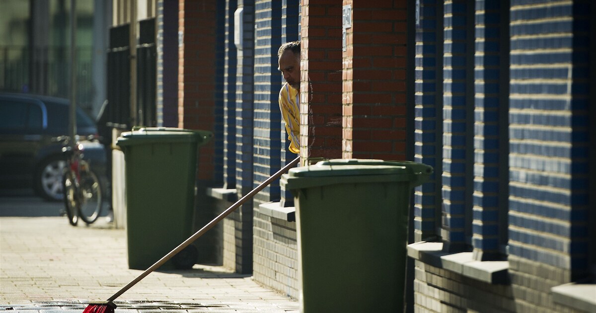 Lizzie kreeg bijna 1000 euro boete voor een 'illegaal' geveltuintje ...