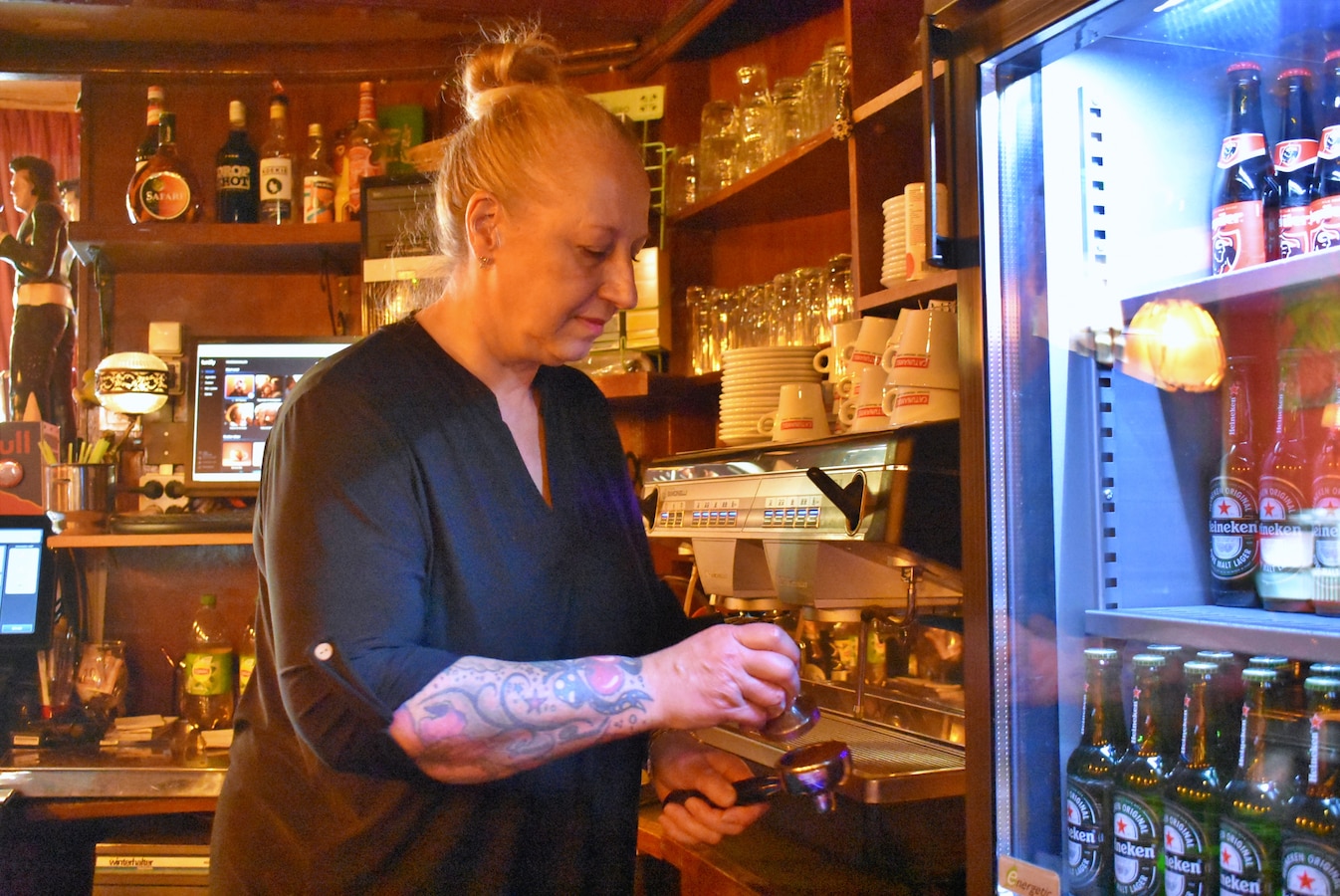 Cecile trekt na vijf jaar de deur van Café de Albatros dicht: ‘Met een ...