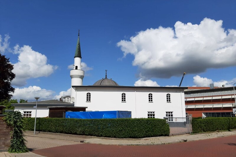 Almelo krijgt er een nieuw museum bij: de oudste moskee van Nederland ...