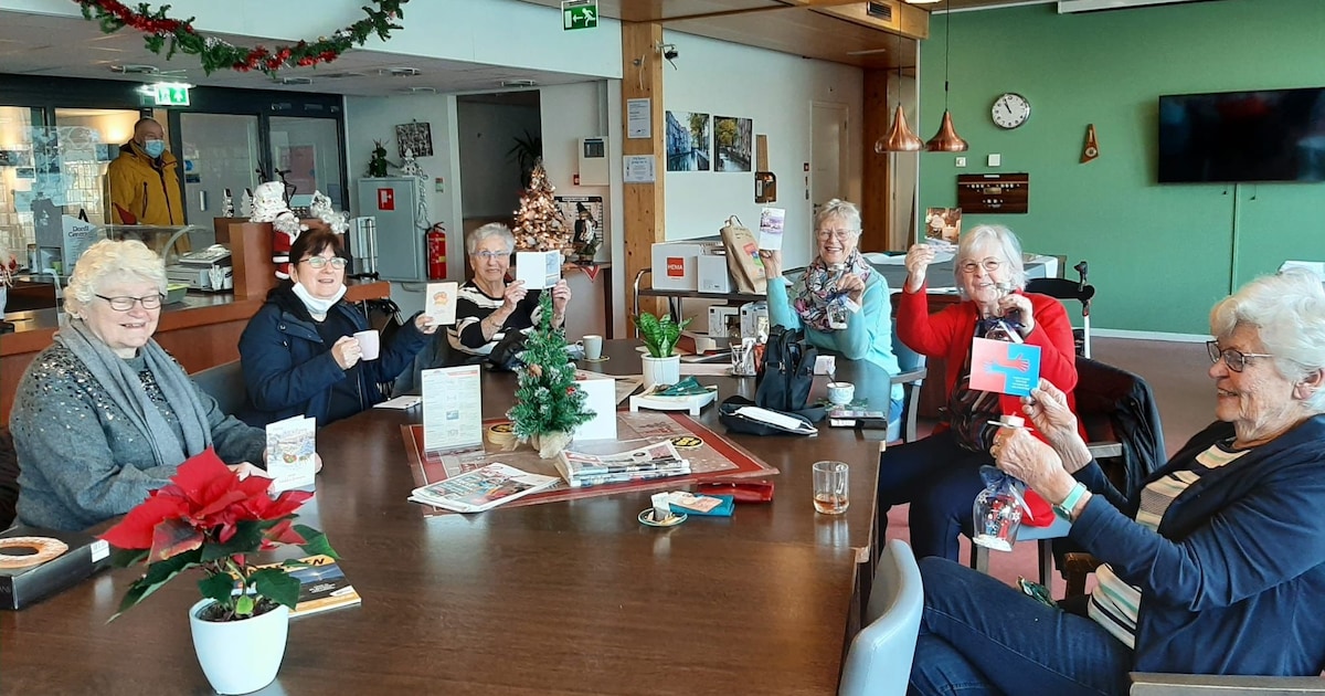 Hartverwarmend! Zoveel kerstkaarten schreven jullie voor Het Spectrum ...