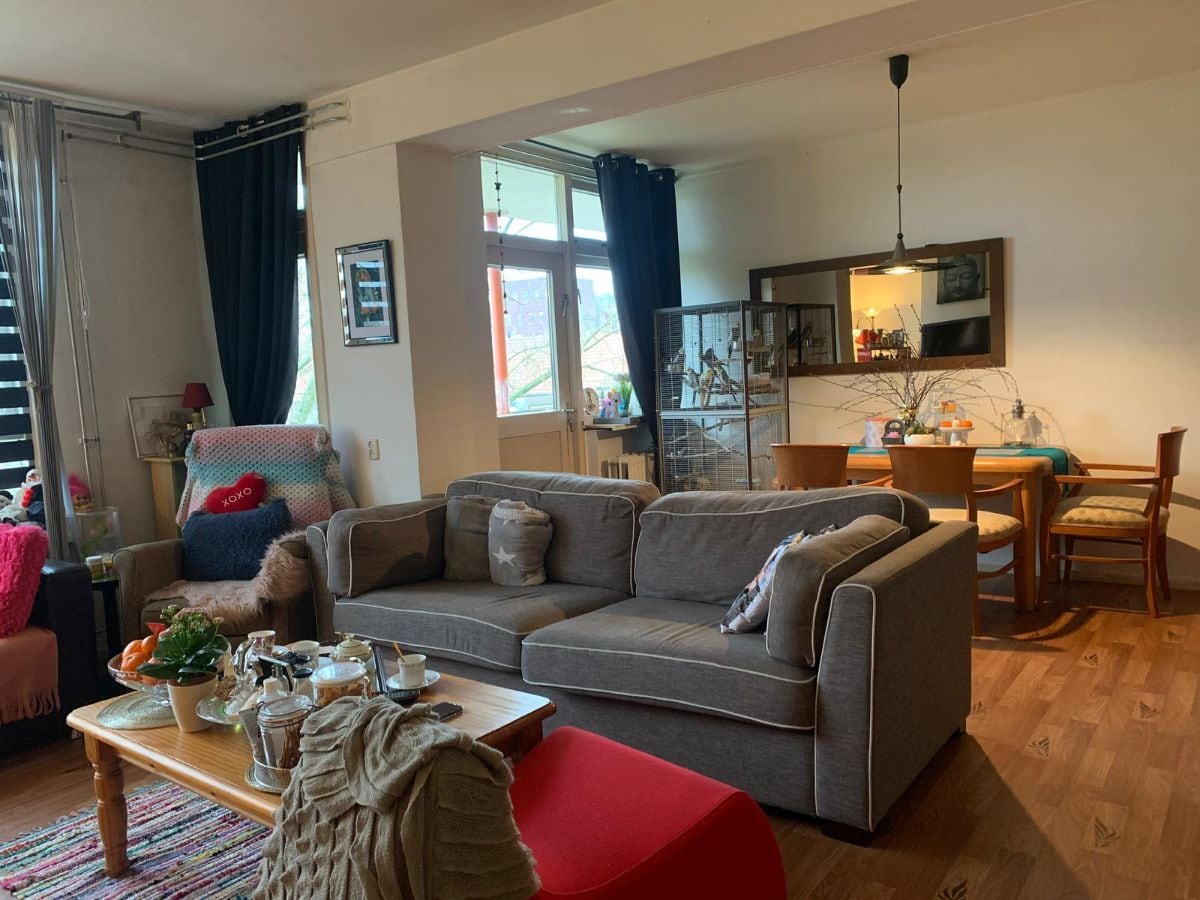 Binnenkijken bij Alicia en Cris: 'In ons huis staat van elke cultuur ...