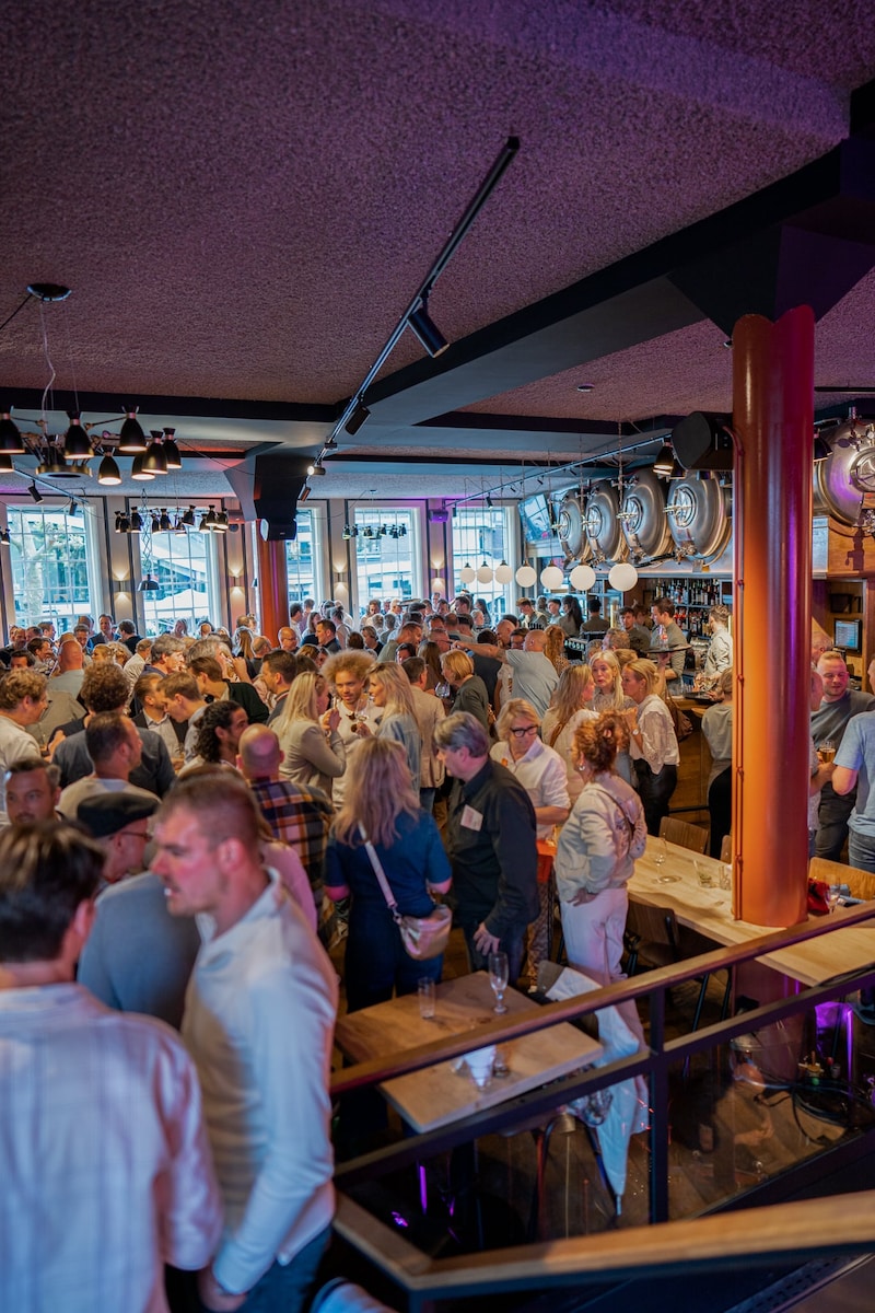 Brouwerij Florijn op het Faberplein is open: zo ziet het eruit | Regio ...