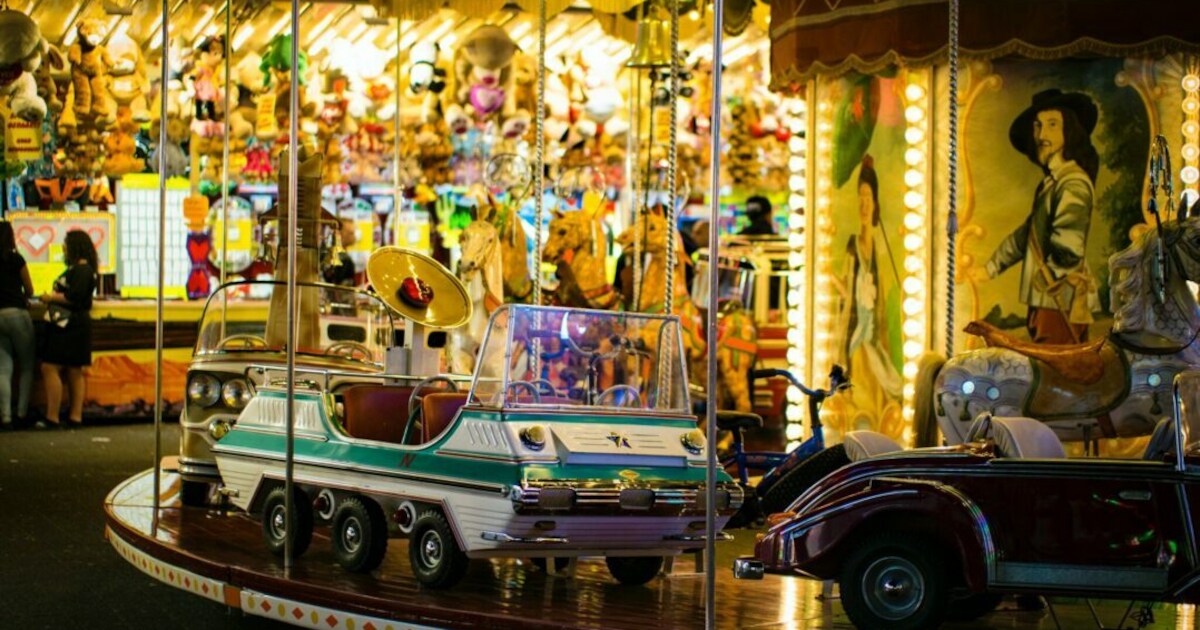 Nieuwsoverzicht: kermis in Ede en schade door neerslag in Lunteren ...