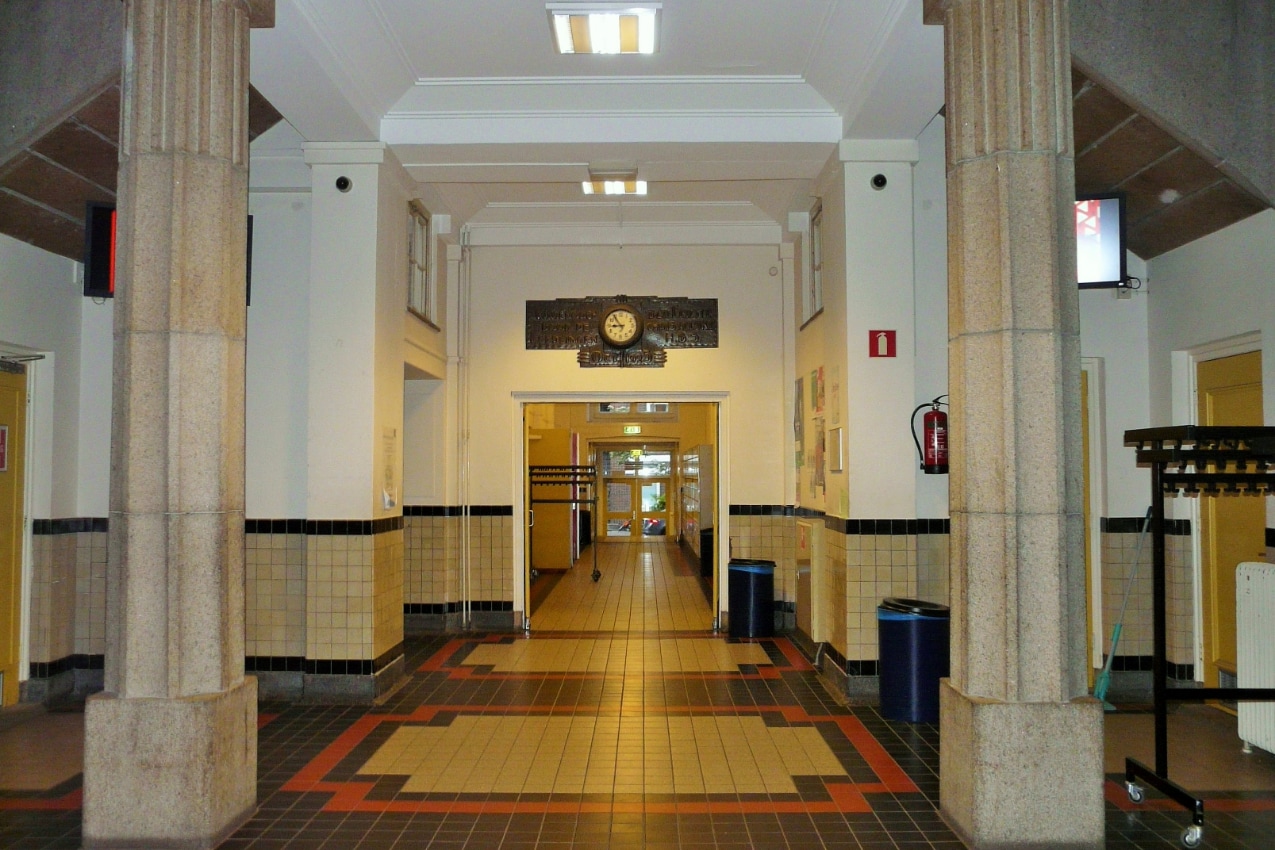 Oh nee! Dit Haagse gebouw verdwijnt misschien binnenkort | Foto ...
