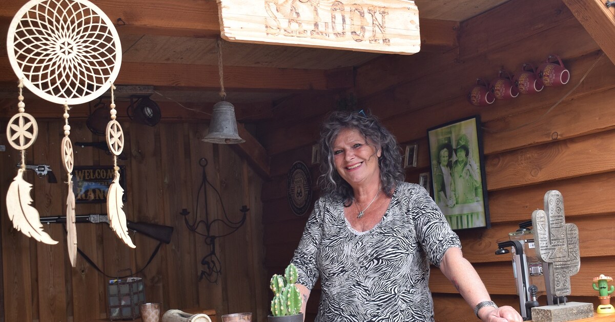 Ingrid en Harry hebben een saloon in de achtertuin: 'Het is ...