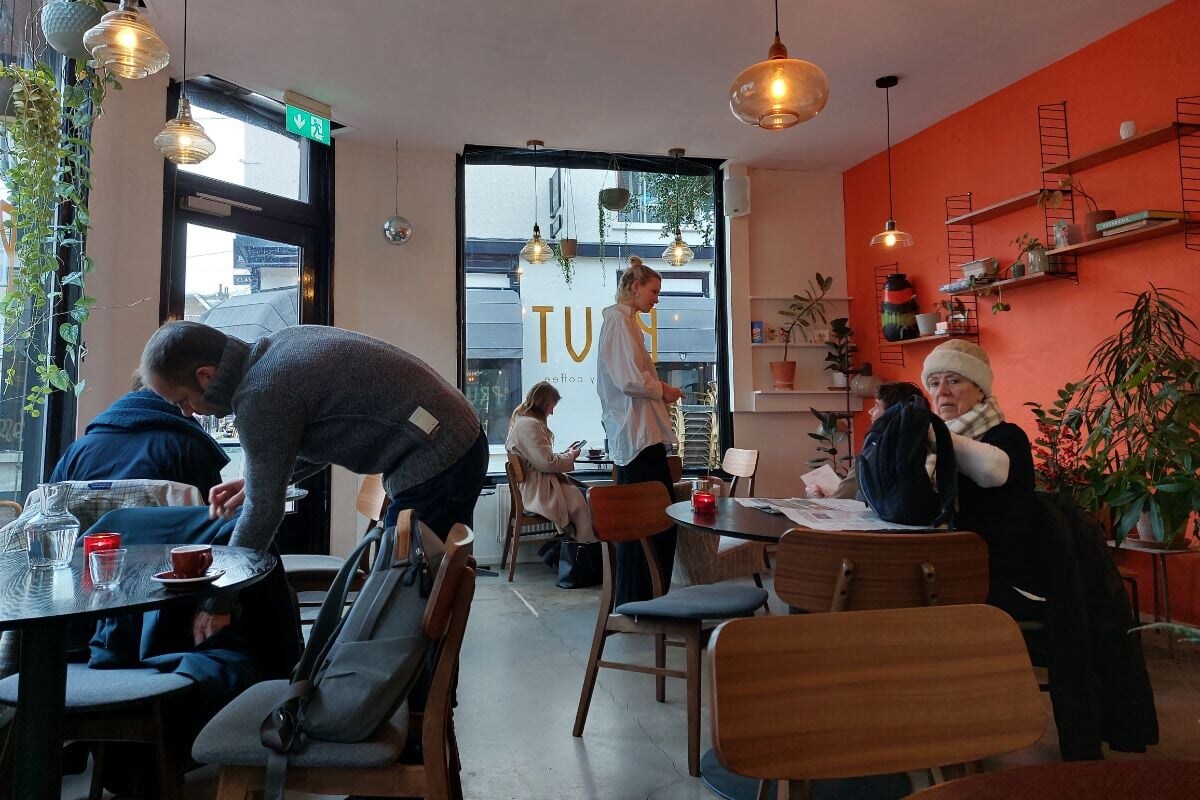 De favorieten van Jamie-Lee: 'Via spiegels aan het plafond spiek je wat ...