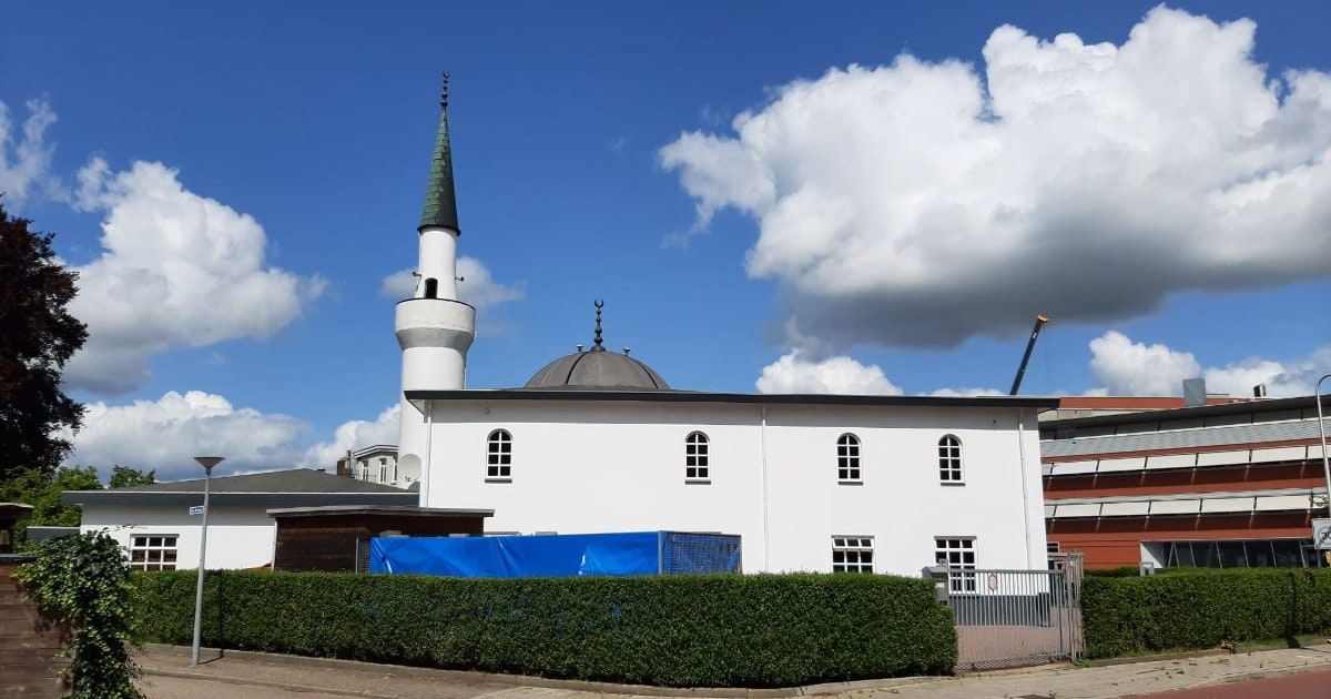 Almelo krijgt er een nieuw museum bij: de oudste moskee van Nederland ...