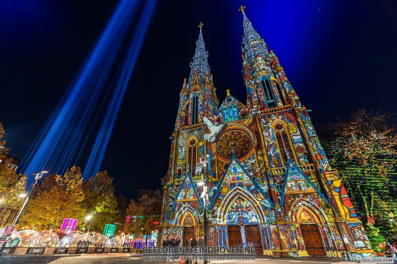 Sneak preview: check hier de eerste foto's van Glow 2025 in Eindhoven ...