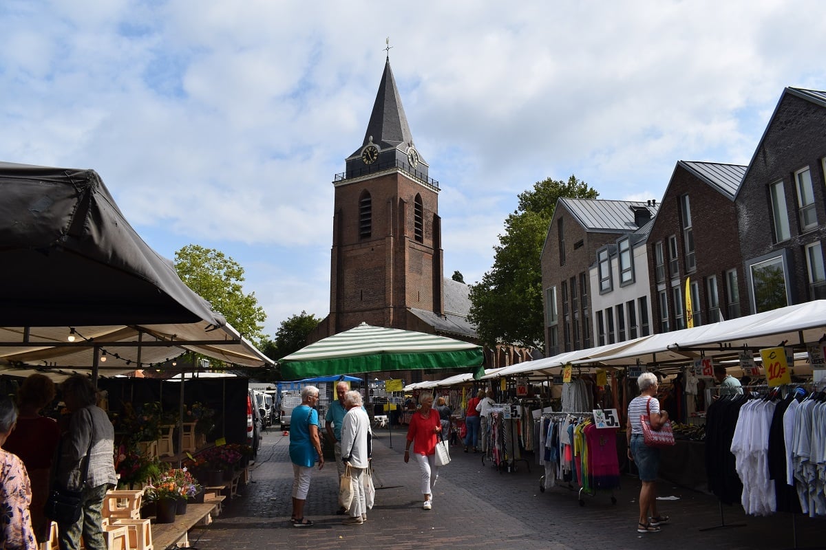 Hoe zit het met de winkels, markt, afval en de milieustraat in Woerden ...