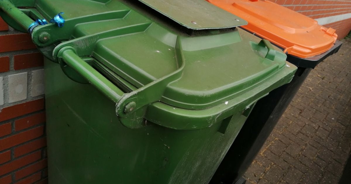 Tips: zo voorkom je een stinkende (groene) container | Regio | indebuurt.nl
