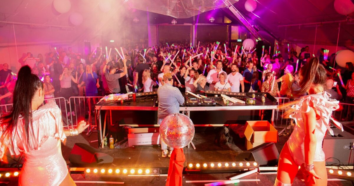 Party! Vrijmibo-feest VRIJ komt weer naar Enschede | Regio | indebuurt.nl