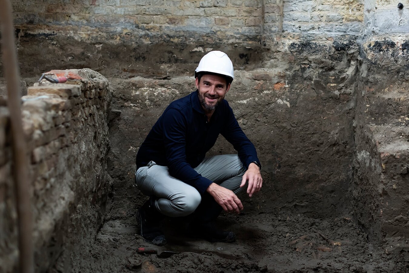 Steven is de stadsarcheoloog van Delft: 'We graven iets alleen op als ...