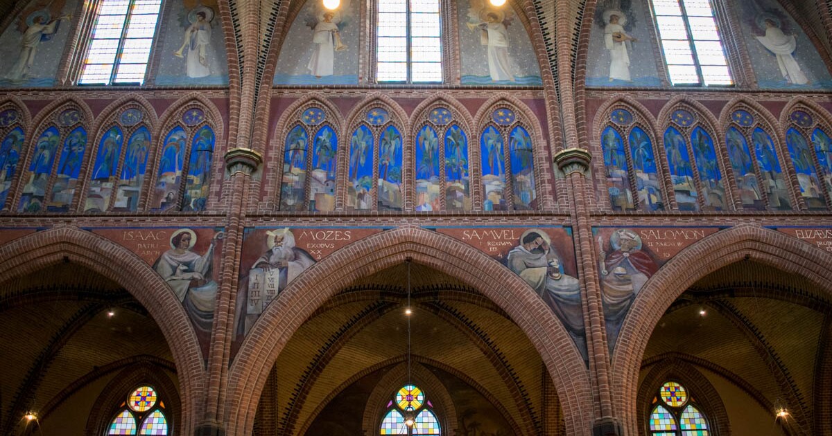 Naar de kerk met kerstavond saai? Niet op deze plekken in Enschede ...