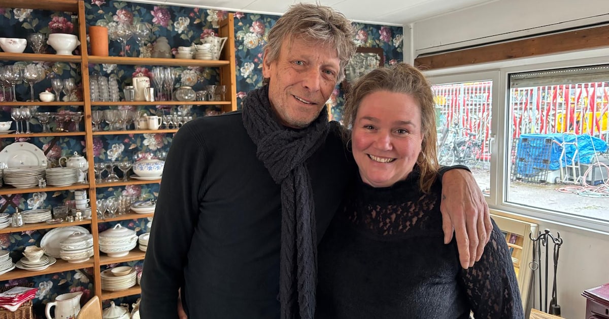 Jan Cees en Tessa verkopen servies van minimaal 65 jaar oud: ‘Onze ...