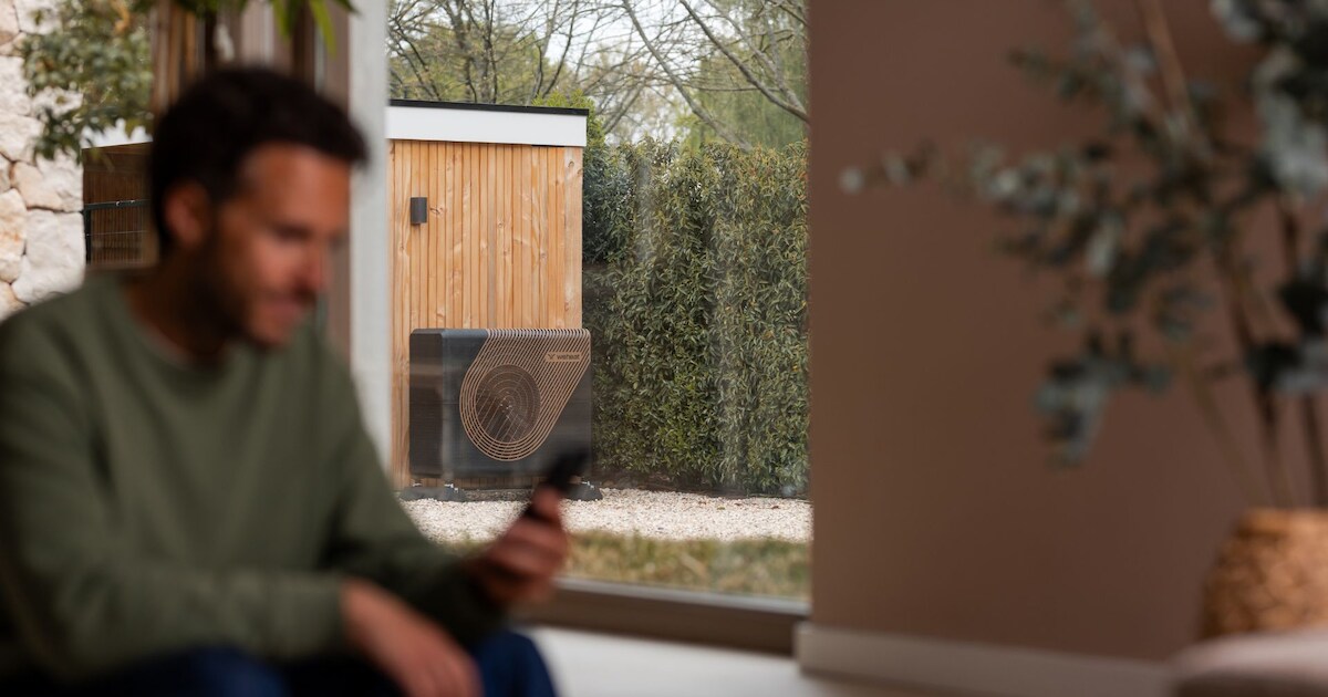 Next level! Deze slimme warmtepomp maakt van je huis een batterij ...