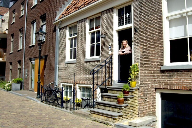 Het Zwolse huis van Suus stond ooit vol water en ratten: 'Nu ben ik er ...