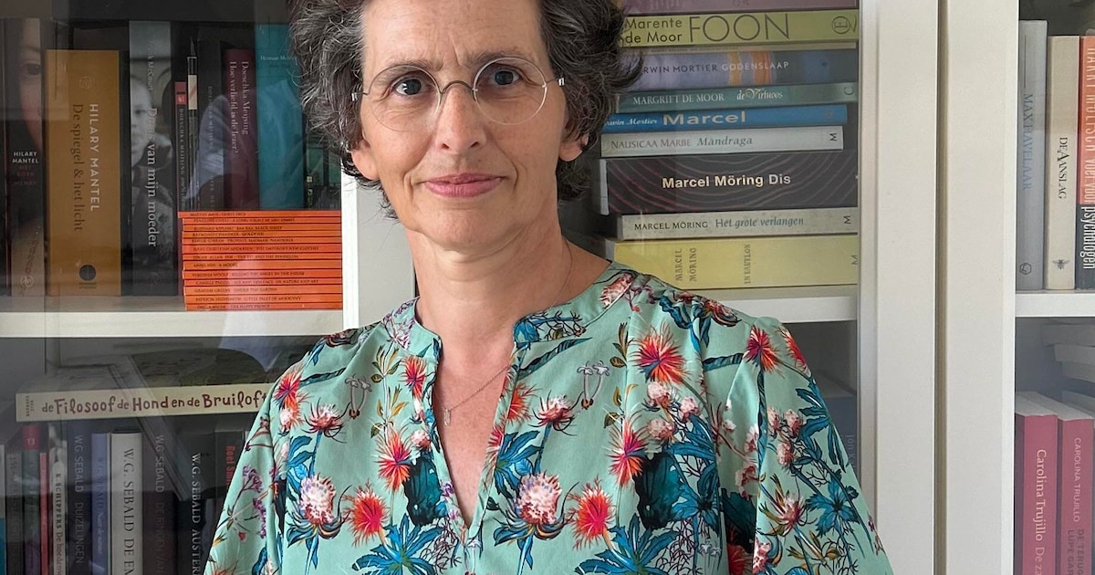 Ceciel geeft literatuurcursussen: 'Met de dunne-boekenclub pak ik het ...