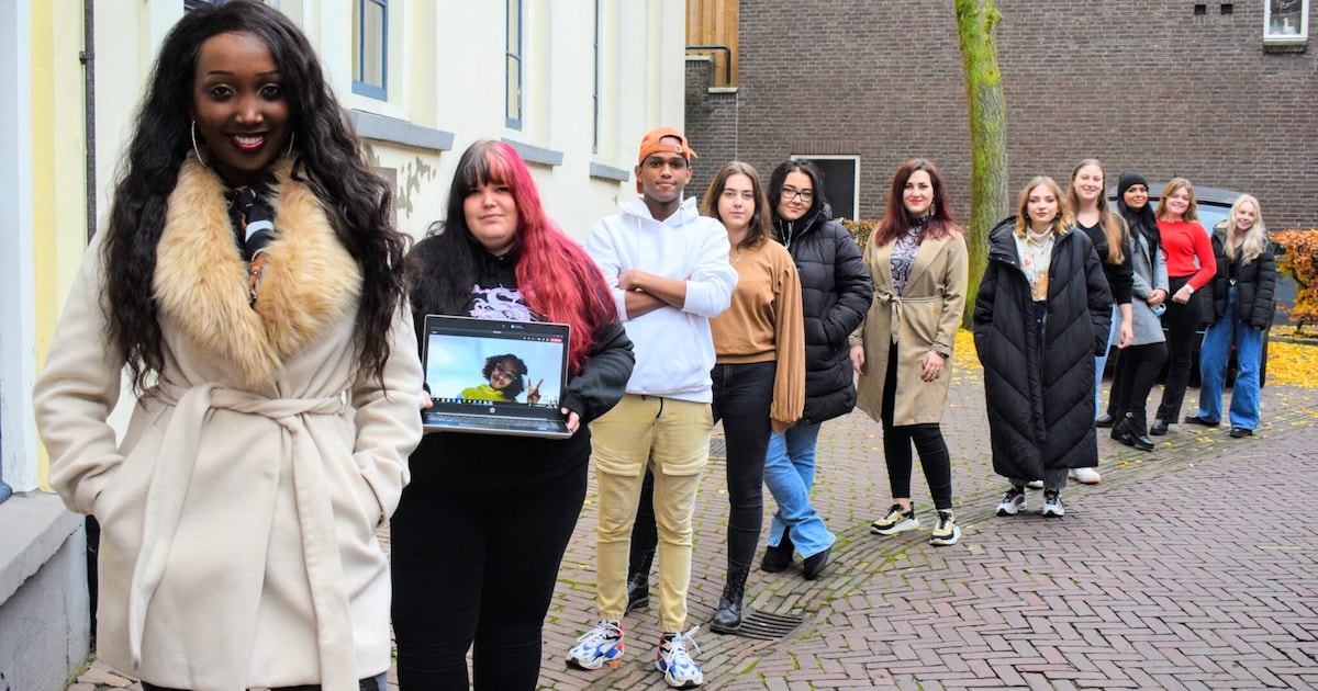 Deventer jongeren maken vuist tegen discriminatie: 'We willen de wereld ...