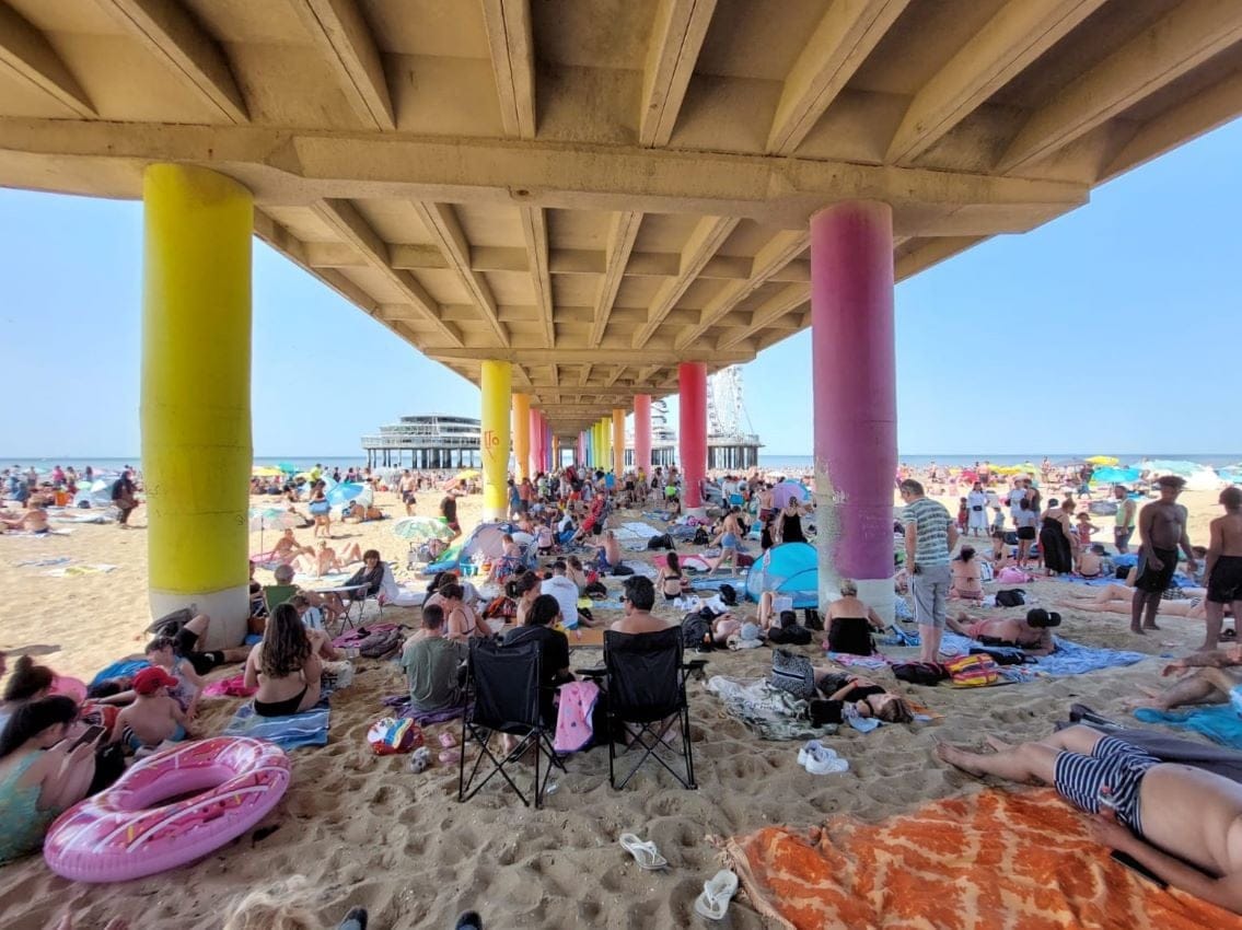 Het is zomer! Zo kom je op het strand van Den Haag | Foto | indebuurt.nl