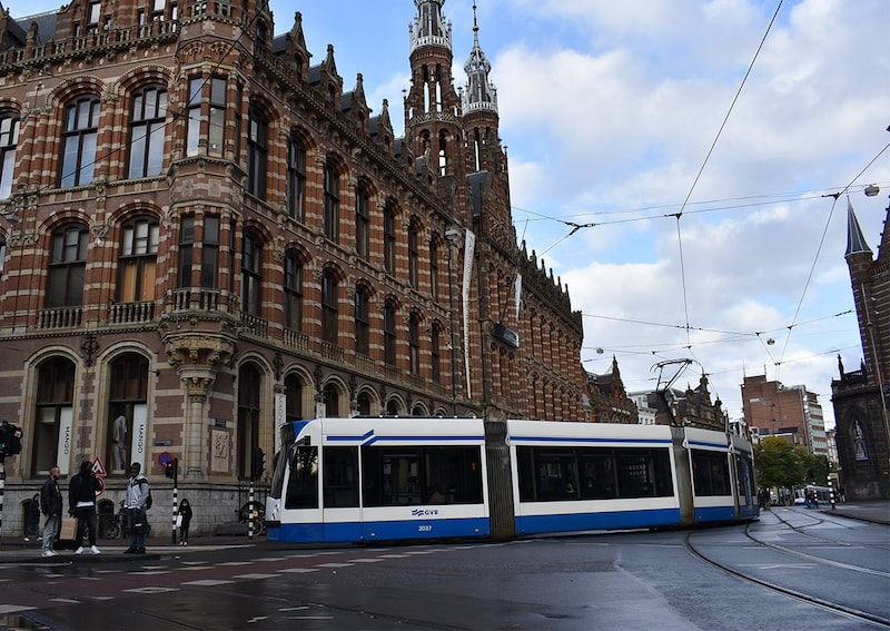 Dit zijn de 18 bekendste bezienswaardigheden in Amsterdam | Regio ...