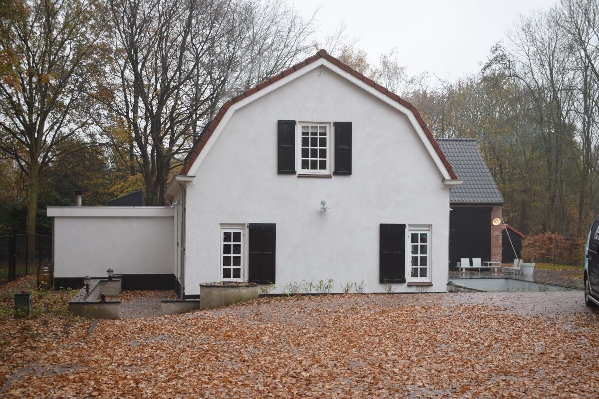 Binnenkijken bij Nink en Marc Franken: 'Het lampje en de stoelen komen ...